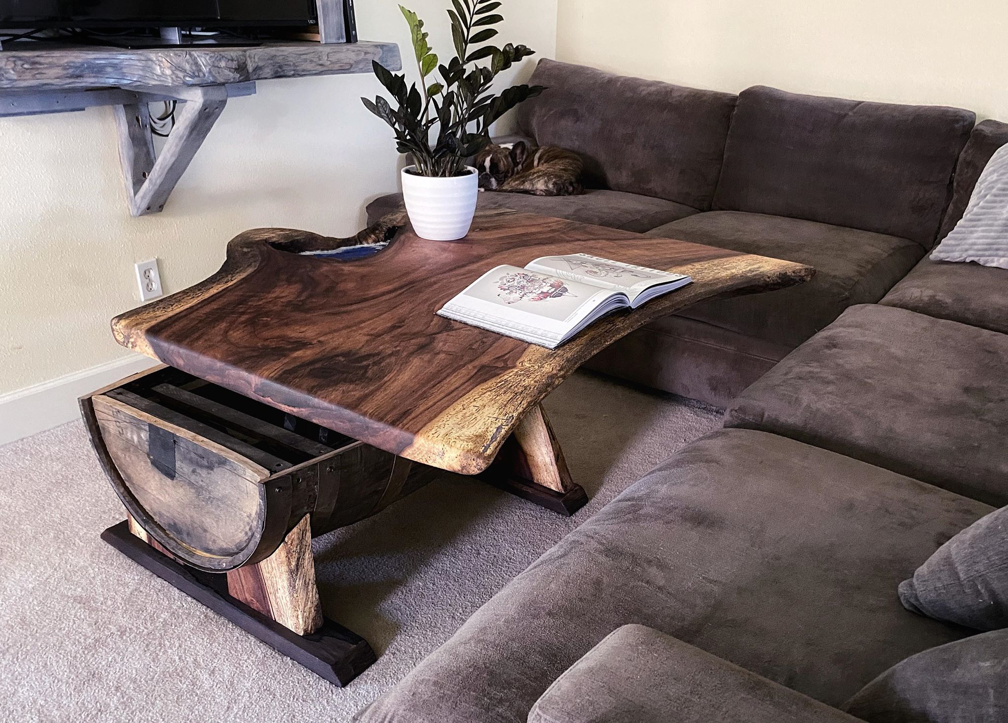 Epoxy Photos, Videos and Tutorials - WiseBond Epoxy In Action &ndash